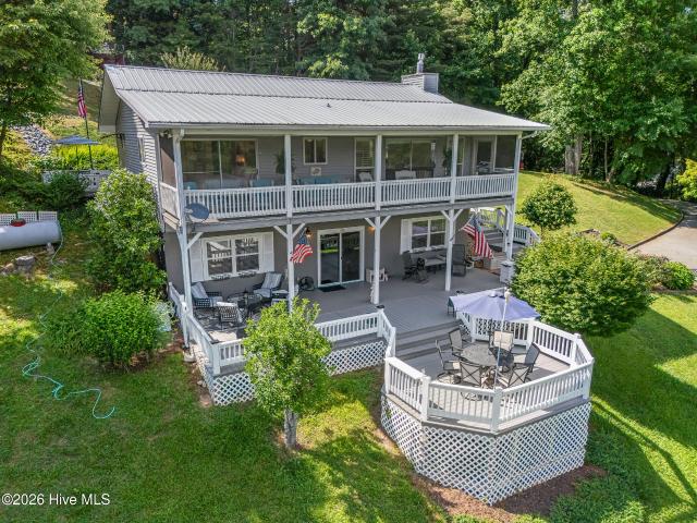 1938 Lakeview Summit Drive