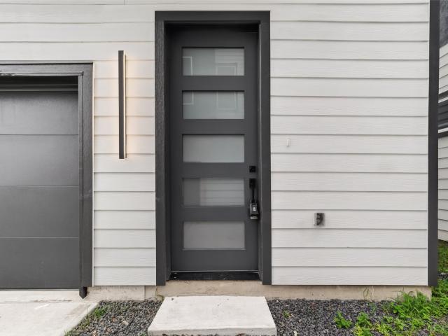 1938 Laverne Street