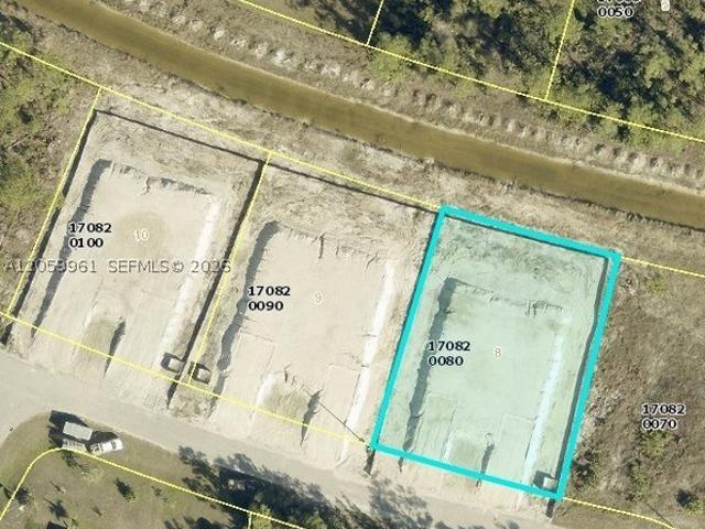 1938 Victor Ln, Lehigh Acres, FL 33972