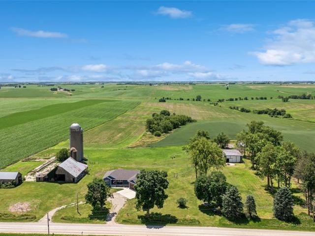 1938 350th Ave, Brooklyn, IA 52211