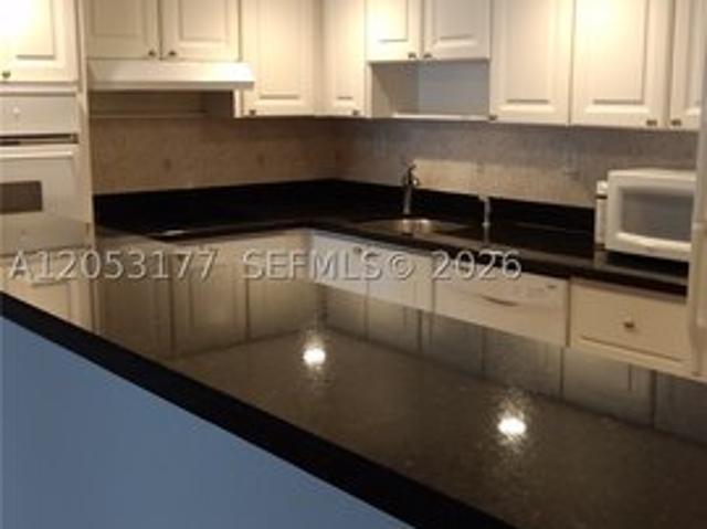 19390 Collins Ave Apt 1014, Sunny Isles Beach, FL 33160