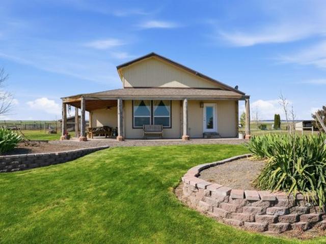 19397 Cloverland Rd, Asotin, WA 99402