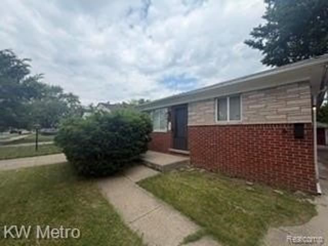 19394 Algonac St, Detroit, MI 48234