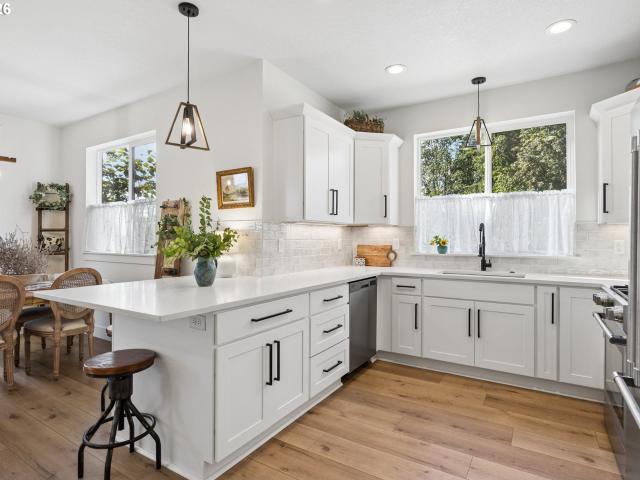 19398 Juniper CT