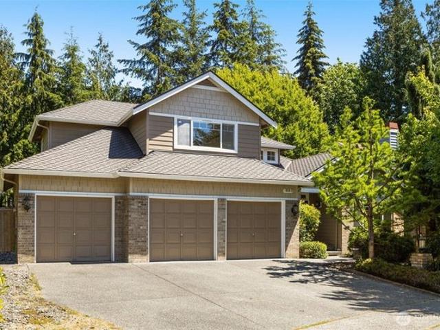 19303 Meridian Pl W, Bothell, WA 98012