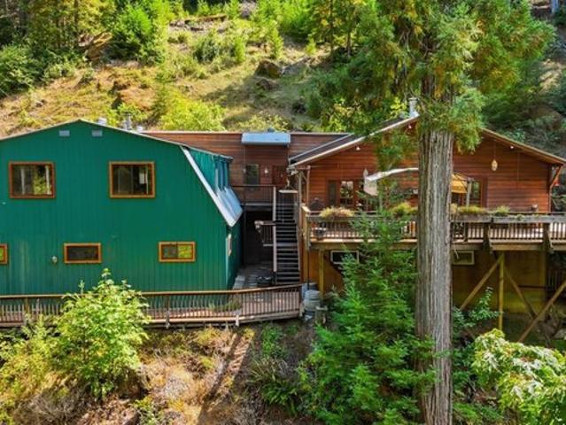 19300 Fort Ross Rd, Cazadero, CA 95421