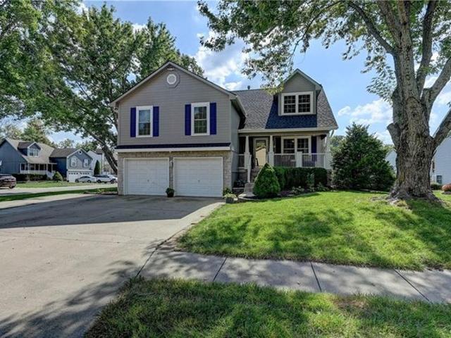 19307 E 34th St S, Independence, MO 64057