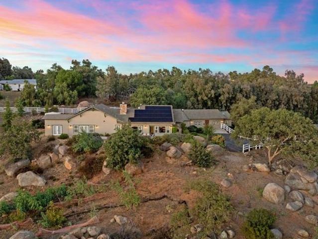 19304 Starvale Ln, Ramona, CA 92065