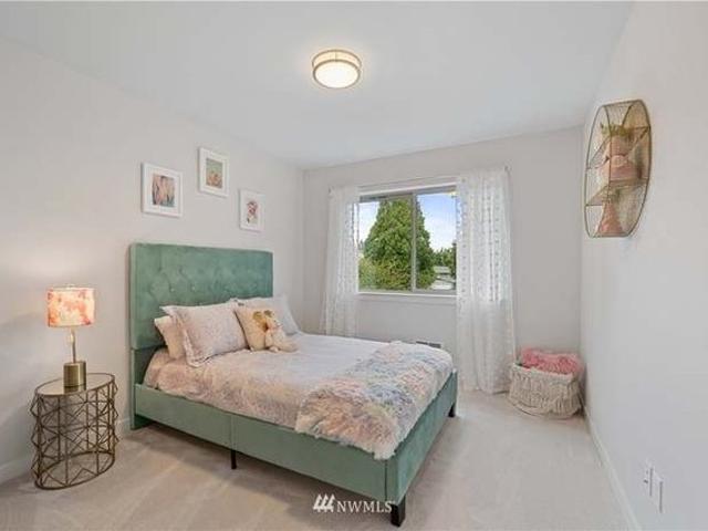 19305 7th Ave W Unit A5, Lynnwood, WA 98036