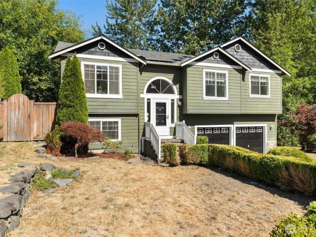 19306 Evergreen Drive E