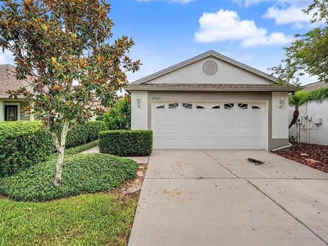 19309 Weymouth Dr, Land O Lakes, FL 34638