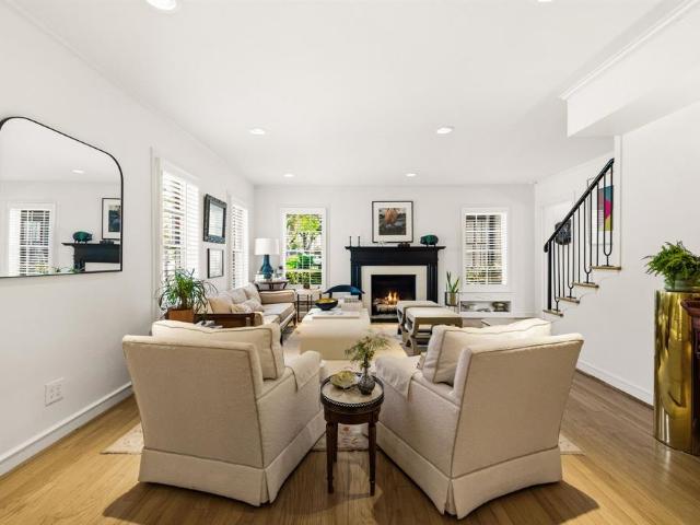 1930 Mayflower Drive
