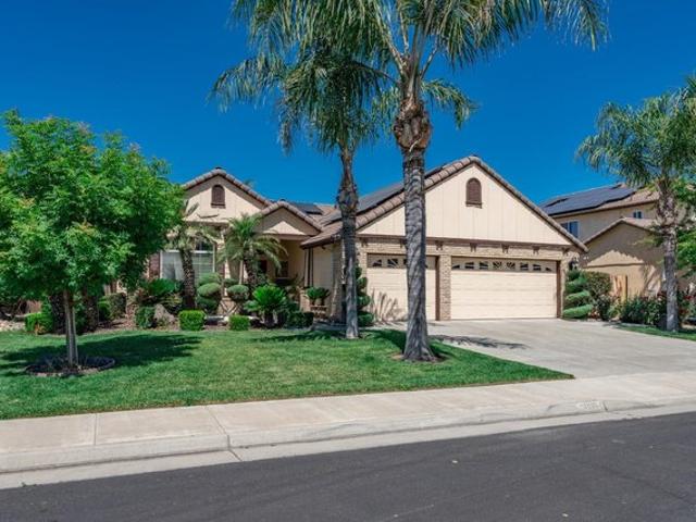 1930 N Sonoma Ct, Hanford, CA 93230