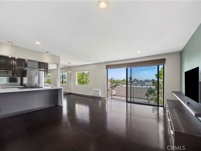 1930 N Vermont Ave Apt 302, Los Angeles, CA 90027