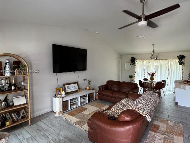 1930 NE 28th St, Cape Coral, FL 33909 | MLS #A11759