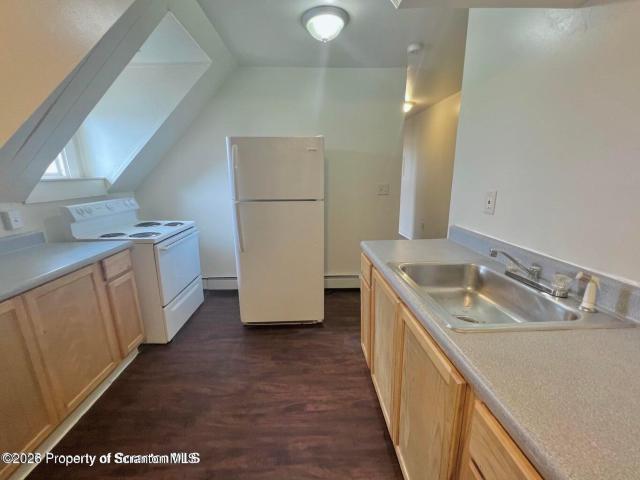 1930 Boulevard Avenue # 3