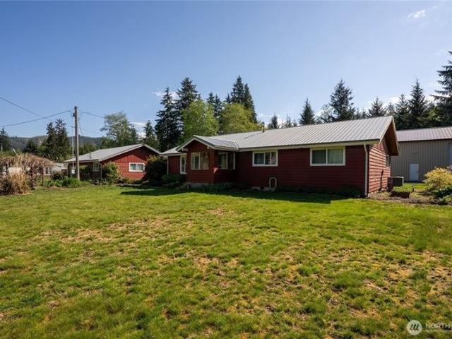 1930 Calawah Way, Forks, WA 98331