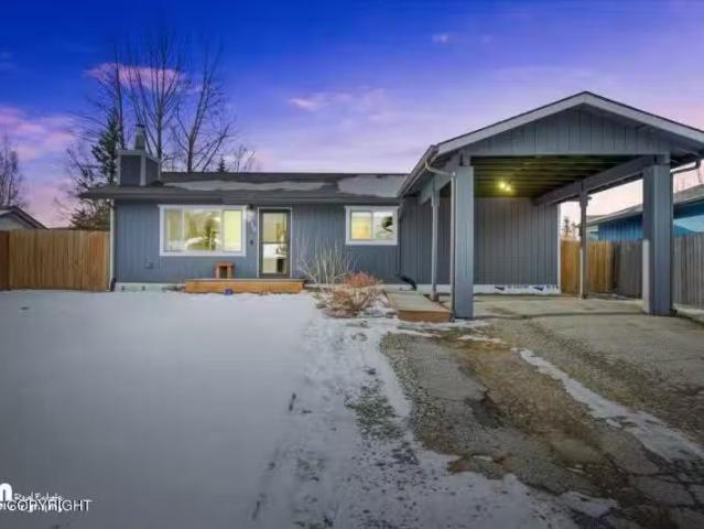 1930 E VIEW DR, ANCHORAGE, AK 99504 Single Family Residence Fo.