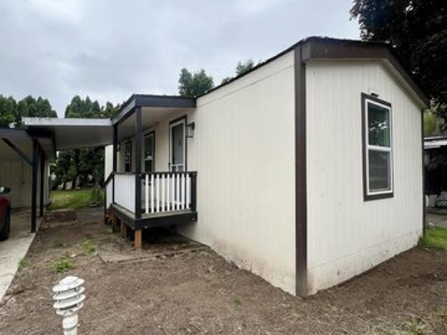 1930 Hampden Ln NE Unit 18, Salem, OR 97305