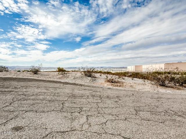 1930 Pirate Ln, Lake Havasu City, AZ 86403