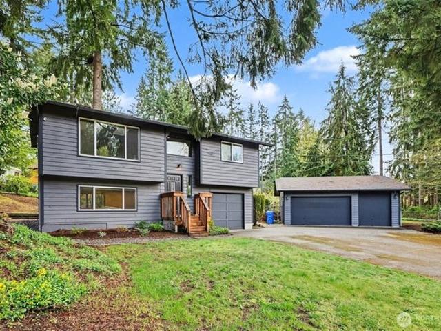 1930 th St E, Bonney Lake, WA 98391