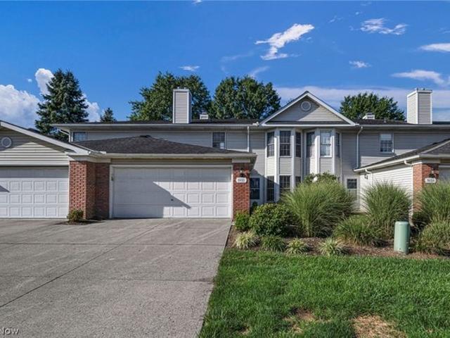 19311 Bradford Ct, Strongsville, OH 44149