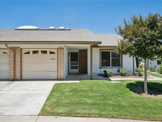 19311 Oak Crossing Rd, Newhall, CA 91321