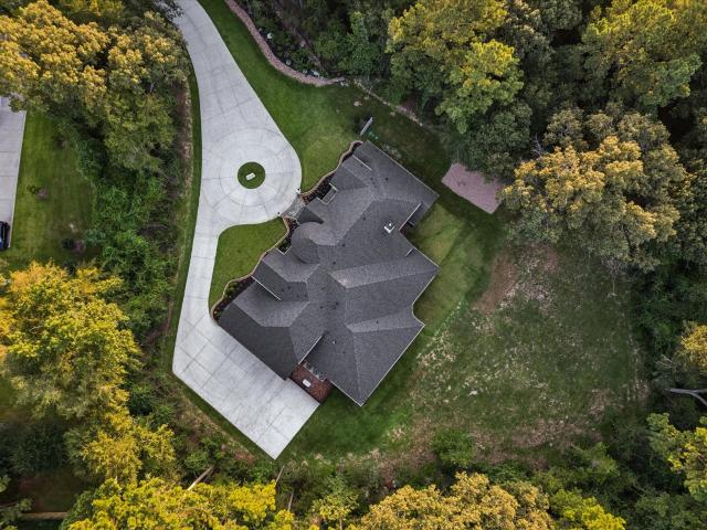 19314 Chateau Ridge Court