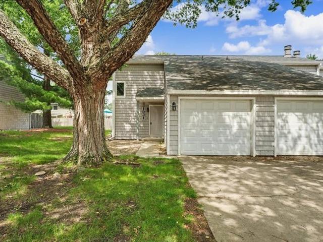1931 Blackthorn Dr Unit 1931, Champaign, IL 61821
