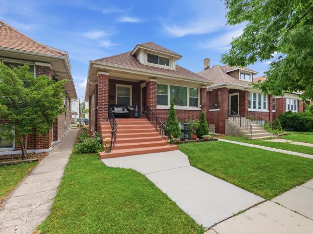 1931 Cuyler Avenue