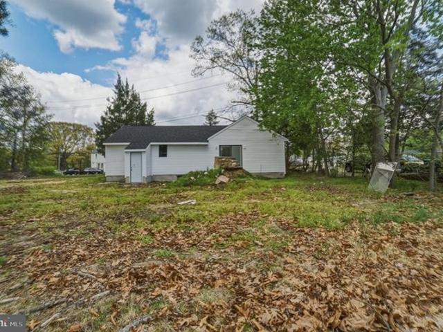 1931 Cooper St, Woodbury, NJ 08096