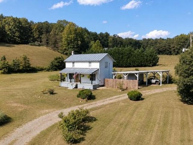 1931 Egg Farm Rd, Patrick Springs, VA 24133
