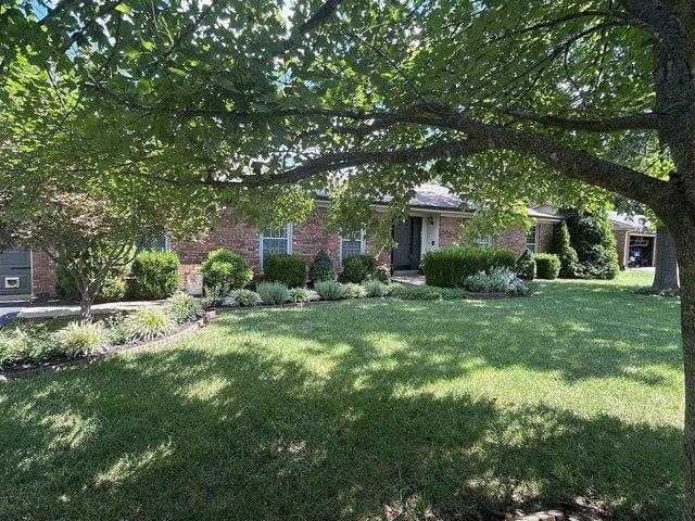 1931 Elmhurst Way, Bowling Green, KY 42104