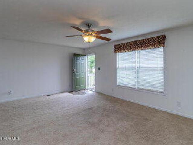 1931 Hinnant Road NW
