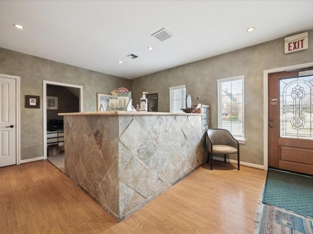 1931 Richmond Ave, Houston, TX 77098 | MLS #64185