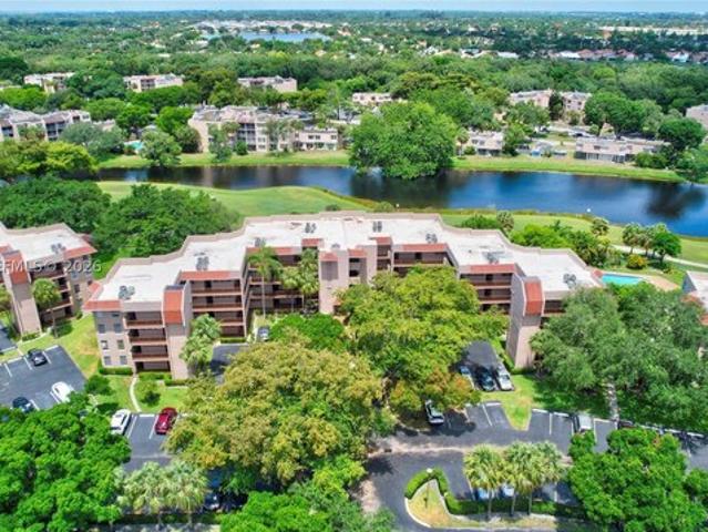 1931 Sabal Palm Dr Apt 203, Davie, FL 33324