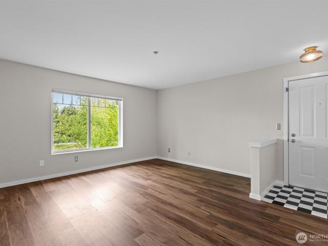 1931 23rd Place NE # 202