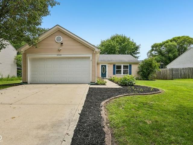 19322 Tradewinds Dr, Noblesville, IN 46062