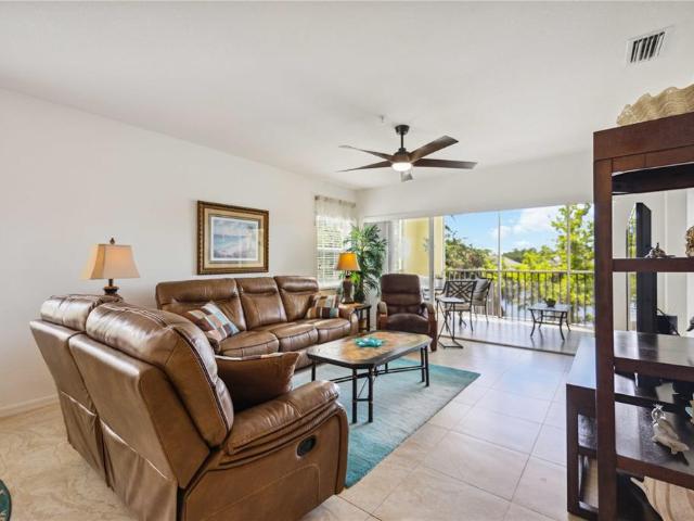 19325 Water Oak Dr, Unit 201, Port Charlotte, FL 33948 | MLS #C7519