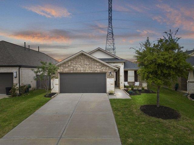 19326 Tobiano Park Dr, Tomball, TX 77377