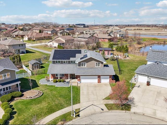 19328 Woodfield Ct, Tinley Park, IL 60487 | MLS #12592 | Compass