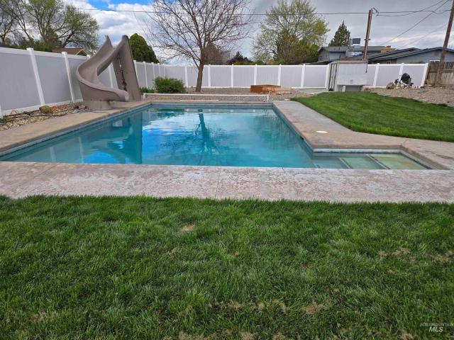 1932 Nw 4th Ave