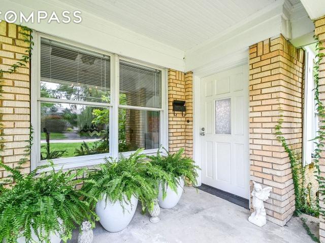 1932 Canterbury St, Houston, TX