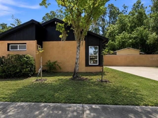 1932 Gregory Dr, Tampa, FL 33613