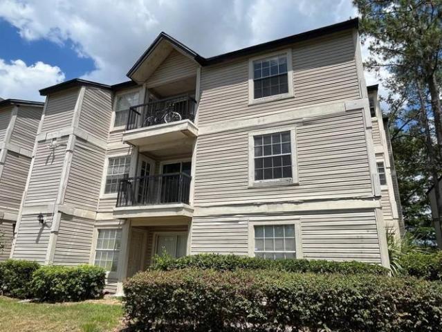 1932 Lake Atriums Cir #84, Orlando, FL 32839