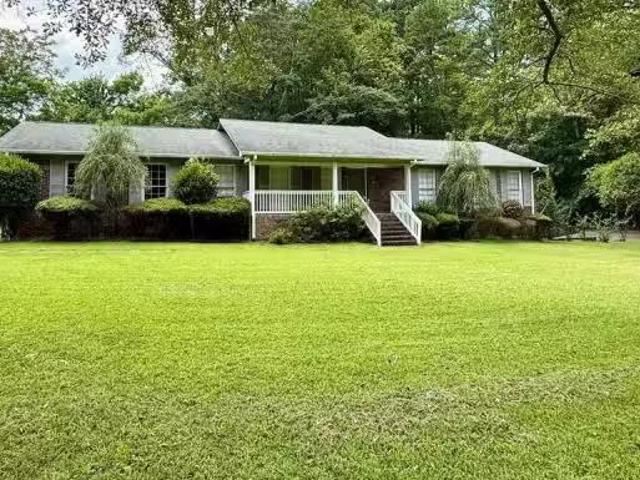 1932 LINDEN ST, LEEDS, AL 35094