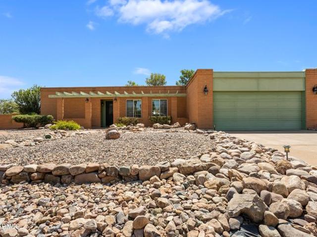 1932 Piccadilly Ln, Sierra Vista, AZ 85635