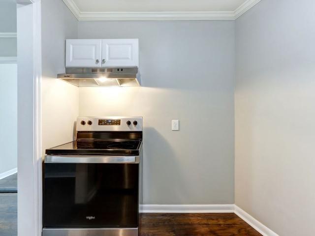 1932 2 Bedroom Apartment for Rent at 1932 Causton Bluff Rd, Savannah, GA 31404 Twickenham