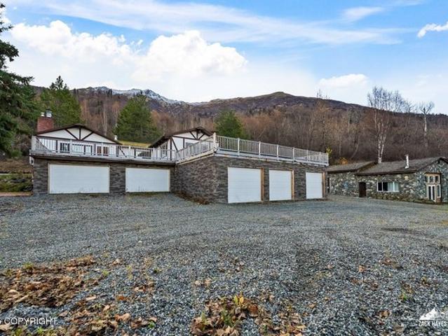 19330 Stonehill Dr, Eagle River, AK 99577
