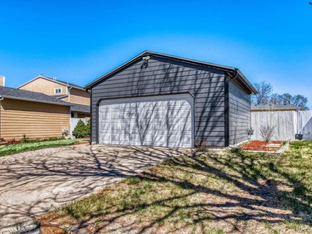 19335 E Batavia Pl, Aurora, CO 80011 | MLS #8140 | Compass